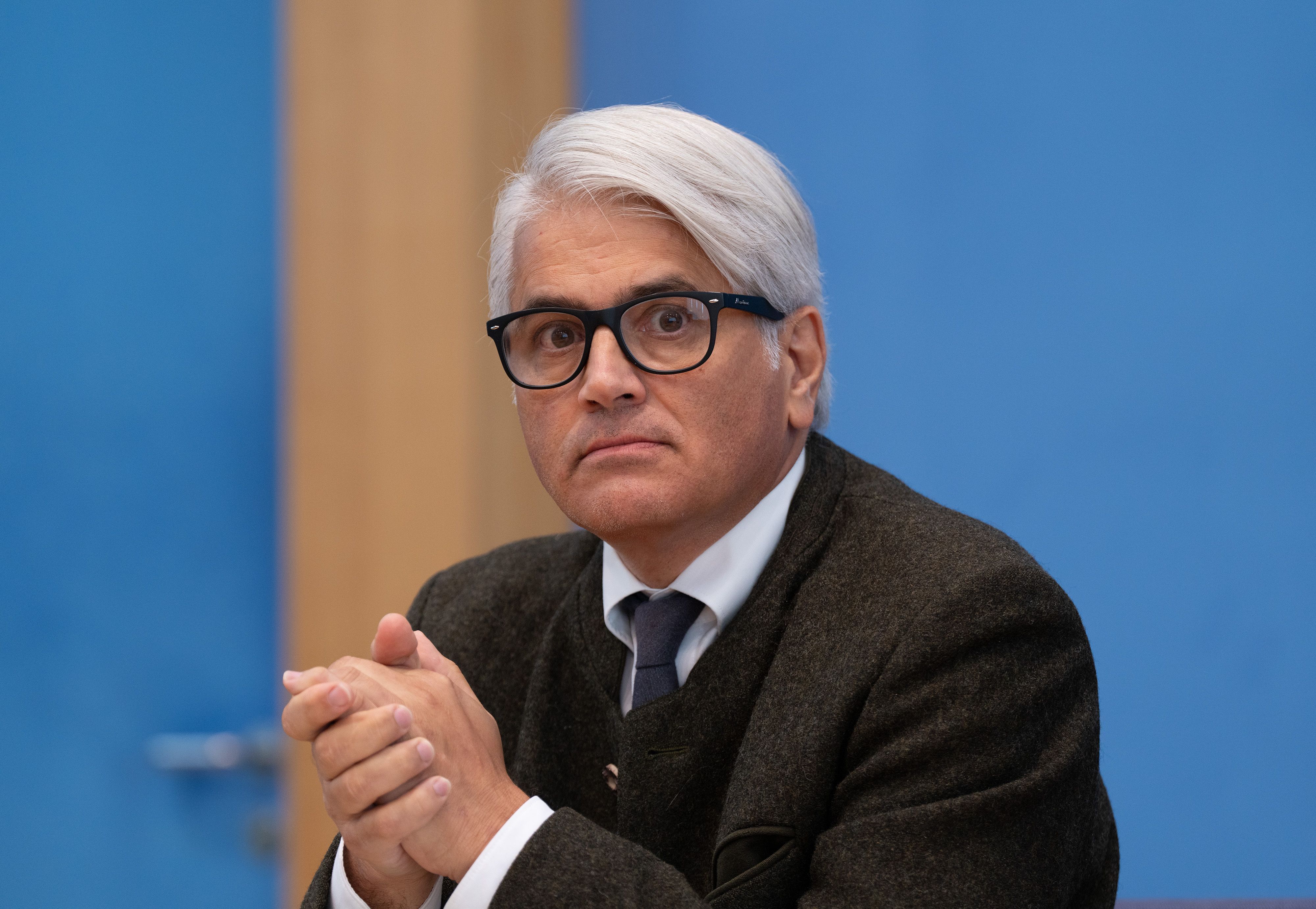 Diskriminierung auf Rekordniveau: Ferda Ataman fordert mehr Schutz