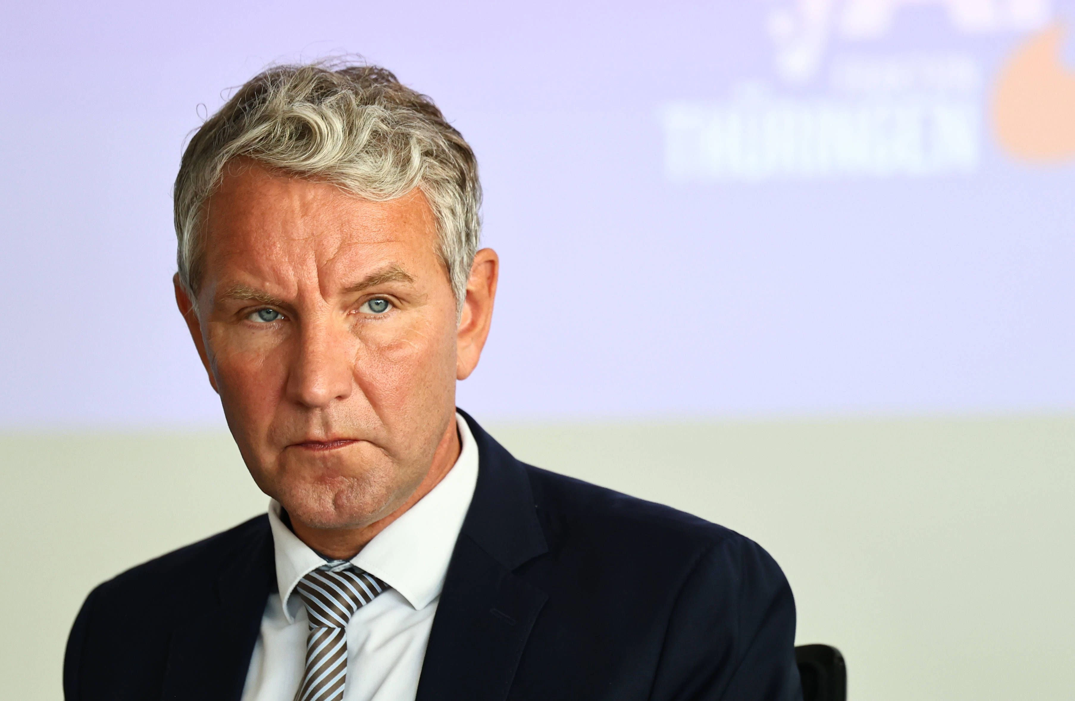 Urteile gegen Björn Höcke sind rechtskräftig: NS-Parole „Alles für ...