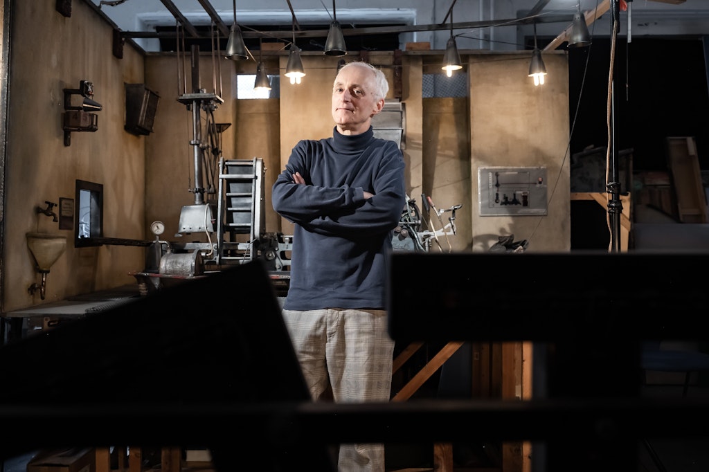 „Memory Hotel“ von Heinrich Sabl: Ein epischer Film über die Nachkriegsgeschichte der DDR