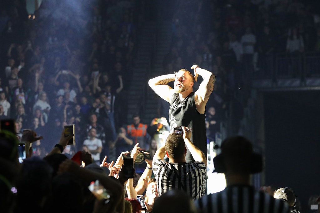 Brandenburger Rapper Finch betreibt in der Berliner Uber-Arena ostdeutsche Identitätspolitik