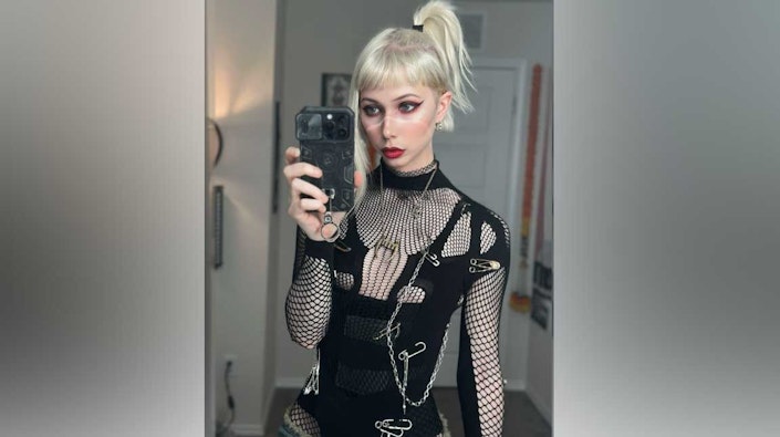 Till Lindemanns Ex-Gitarristin ist bereit für neue Jobs: „Ich kann ...