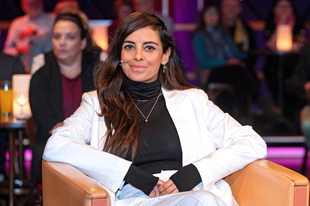 Collien Fernandes über Dating-App Raya: „Viele stehen halb nackt vor ...