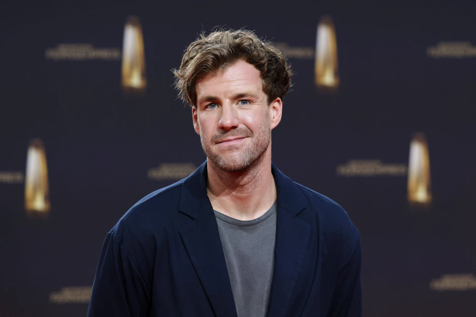 Luke Mockridge im Urlaub: Einbrecher scheitert kläglich an seiner ...