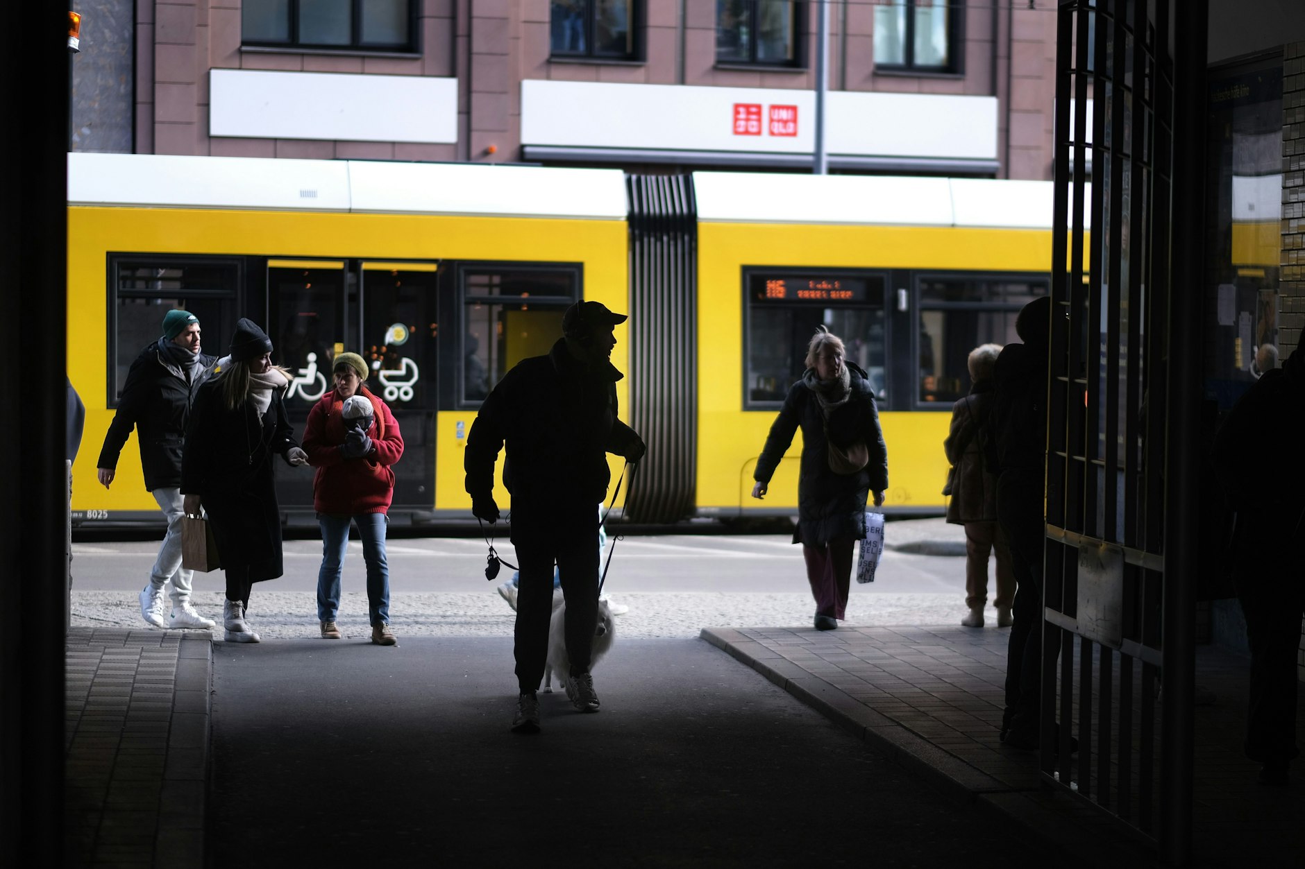 Glätte-Chaos bei der BVG: Die ersten Straßenbahnen fahren wieder