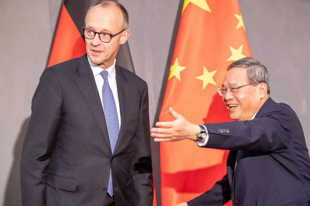 Späte China-Reise, große Erwartungen: Der Kanzler zwischen Wirtschaft ...