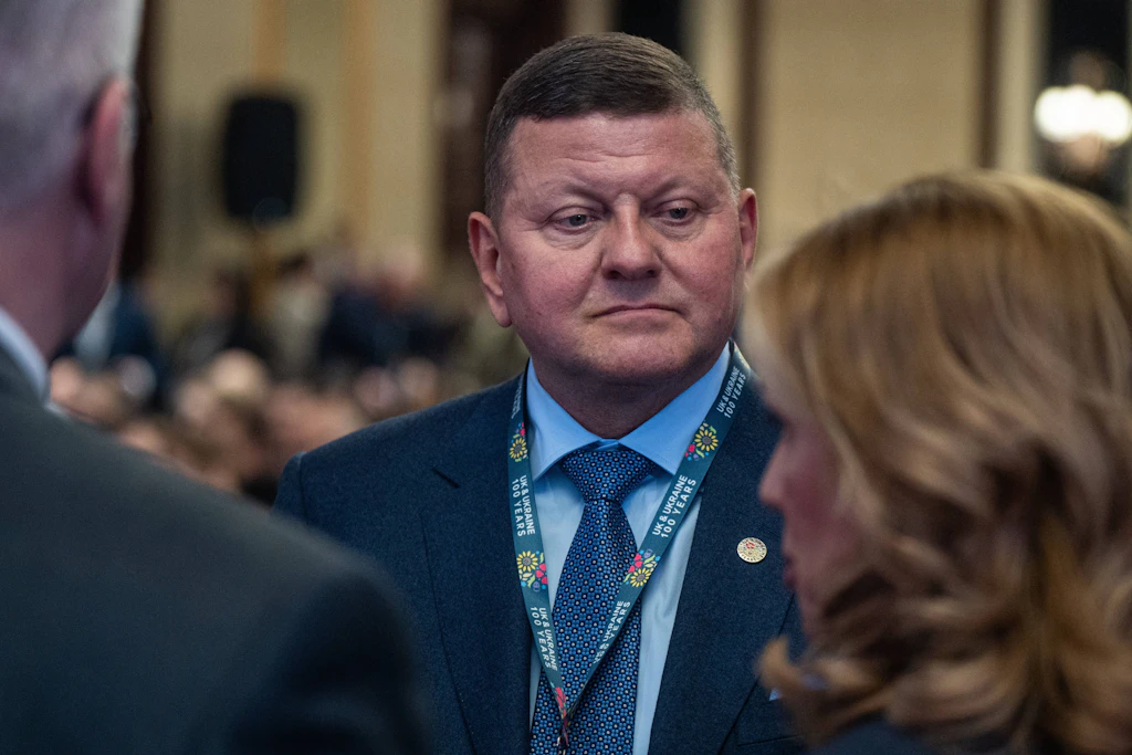 Saluschnyj rechnet mit Selenskyj ab: „Tiefer Riss“ wegen gescheiterter ...