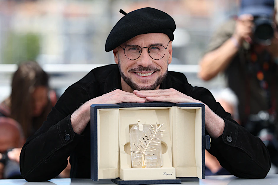 Ist John Travolta in einen Jungbrunnen gefallen? Fans staunen über ...