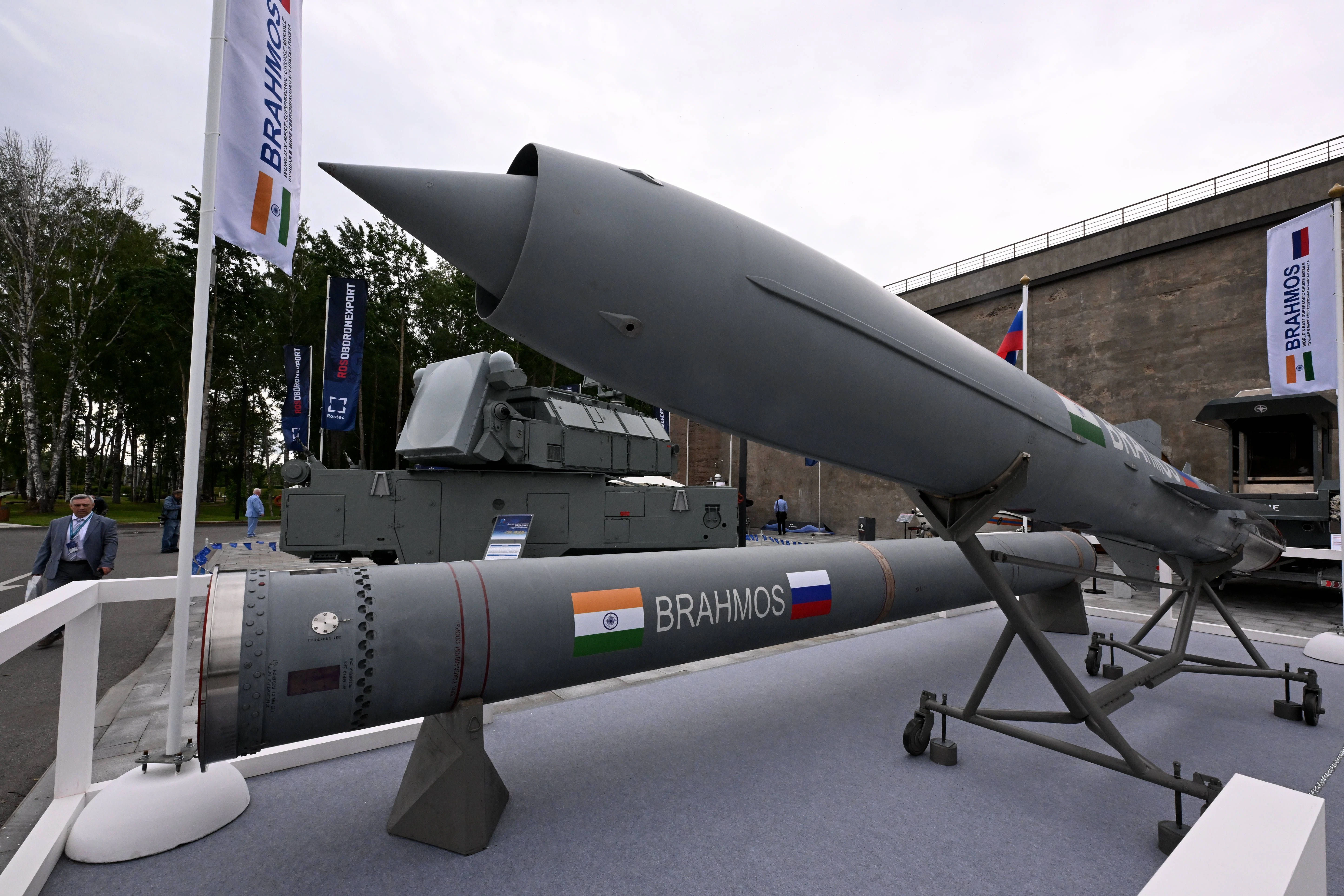 Zustimmung Russlands nötig: Indien verhandelt mit VAE über Verkauf von ...